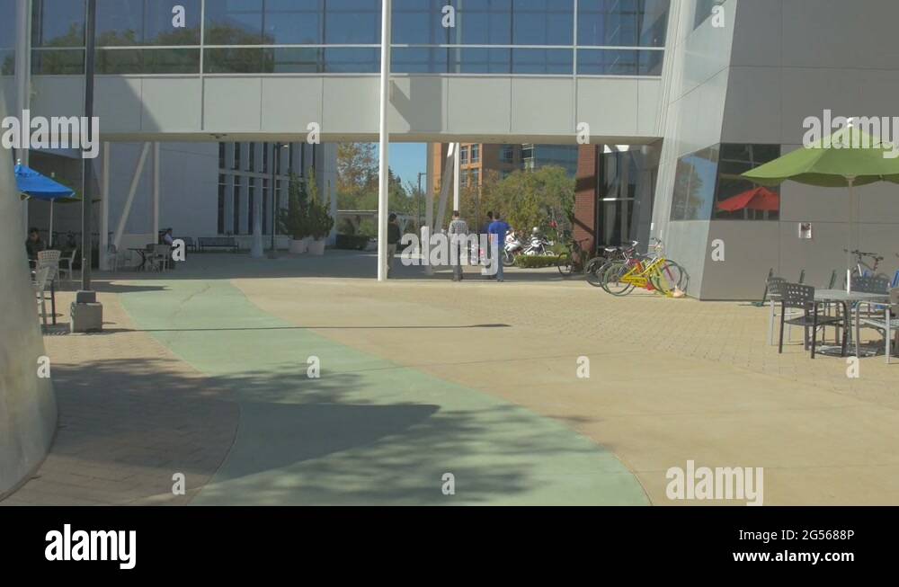 Google campus Stock Videos & Footage - HD and 4K Video Clips - Alamy