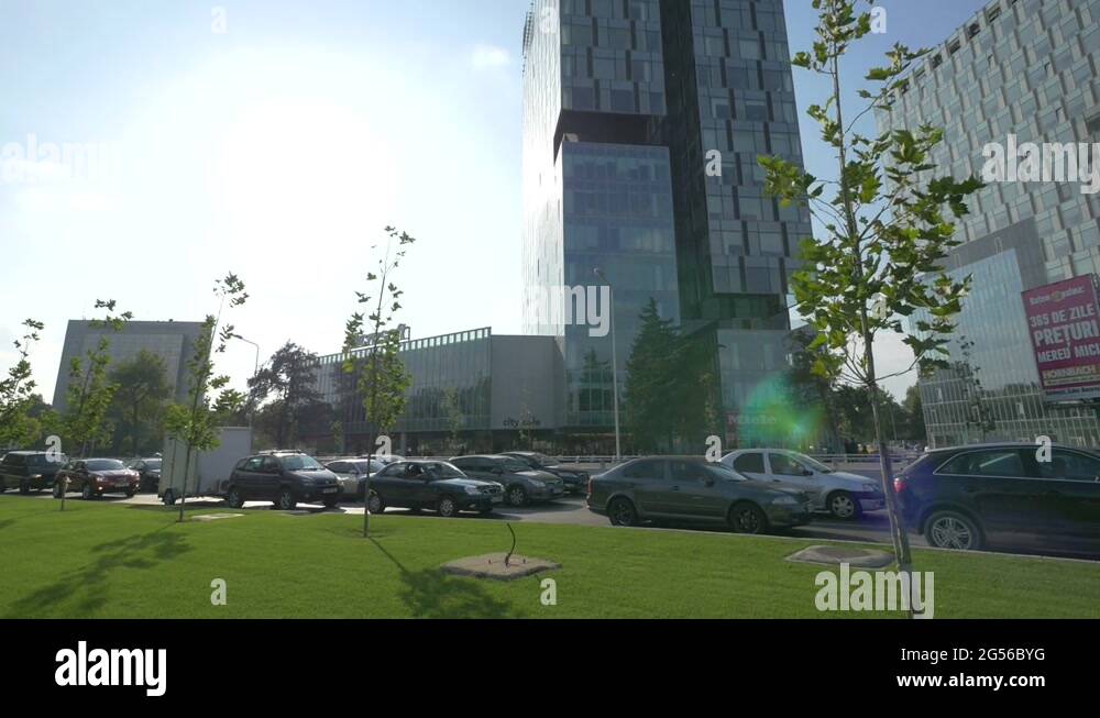 Microsoft building Stock Videos & Footage - HD and 4K Video Clips - Alamy