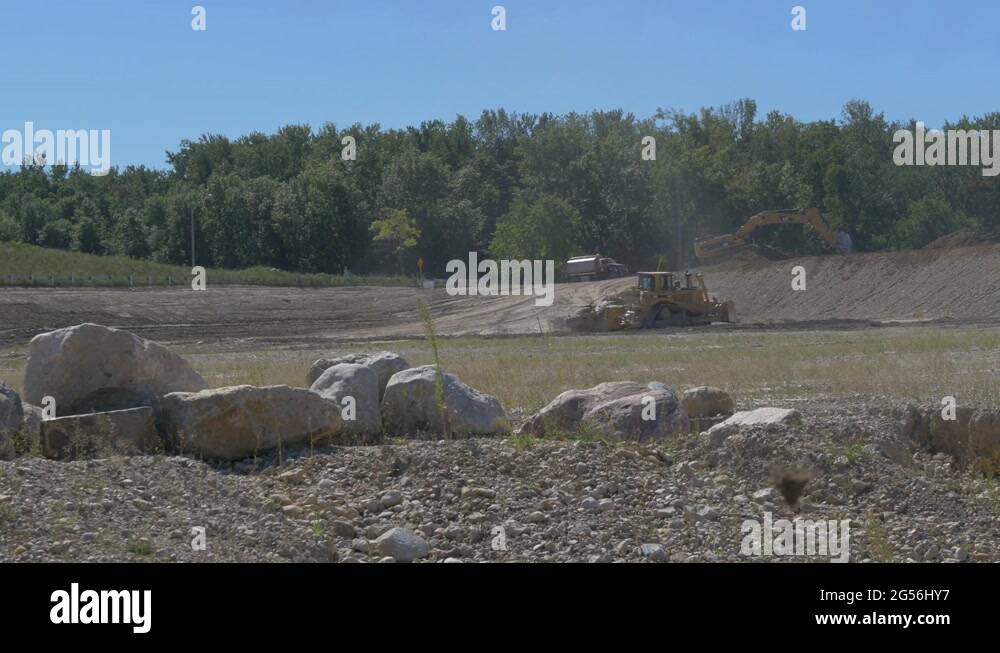 Construction vehicles Stock Videos & Footage - HD and 4K Video Clips ...