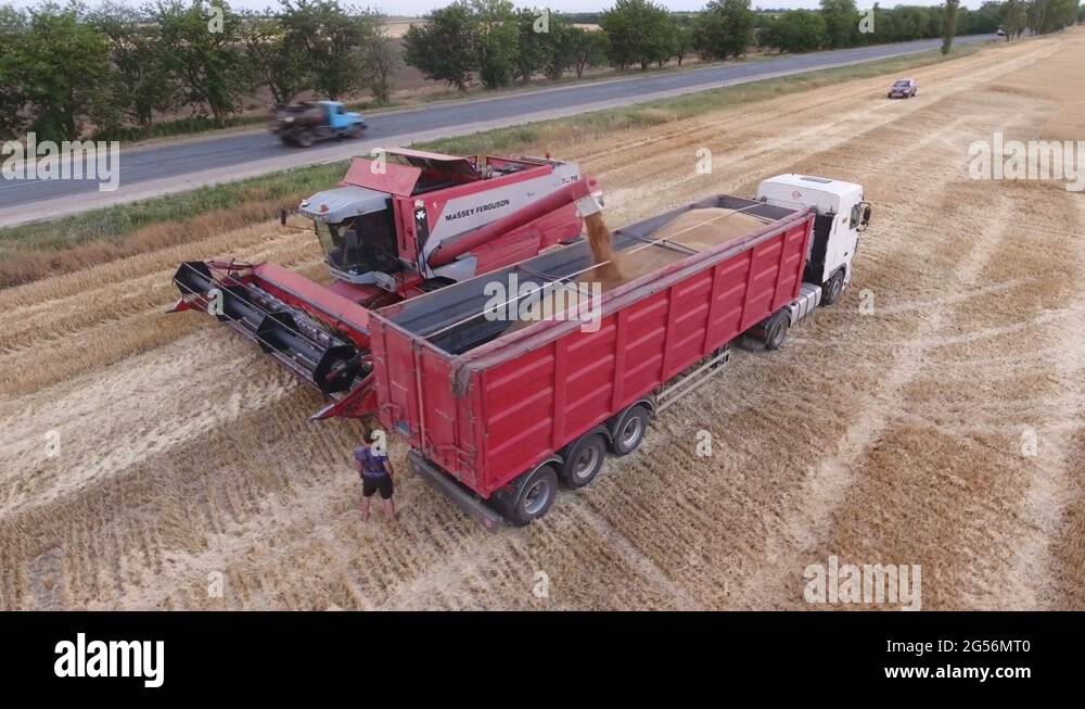 Open box bed Stock Videos & Footage - HD and 4K Video Clips - Alamy