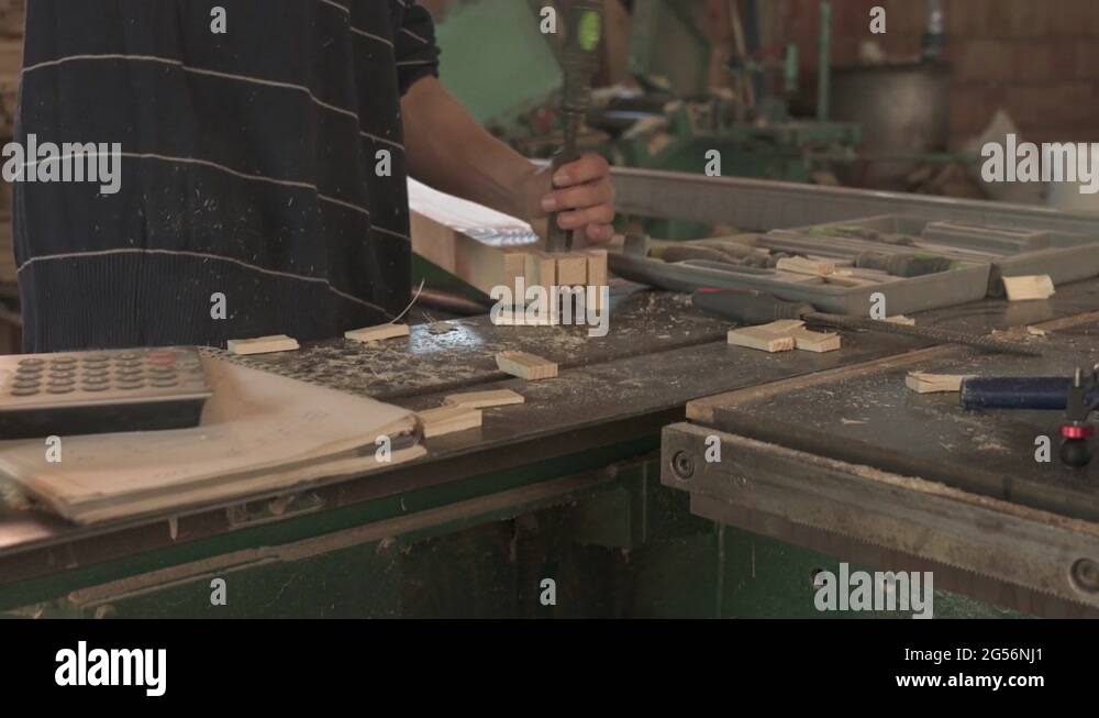 Using hammer and chisel Stock Videos & Footage - HD and 4K Video Clips ...