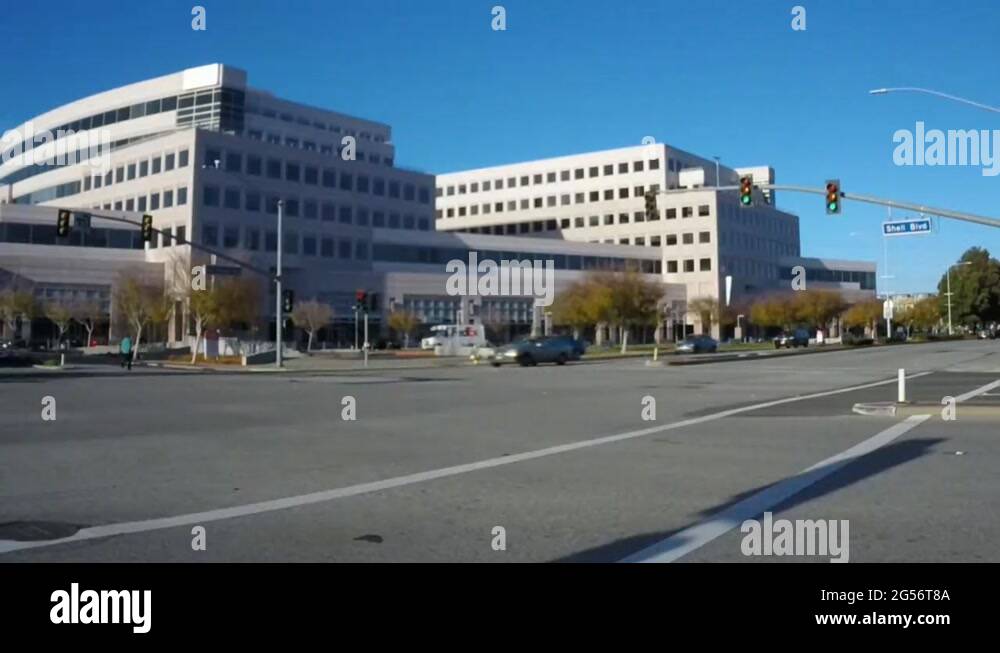 Ibm office building Stock Videos & Footage - HD and 4K Video Clips - Alamy