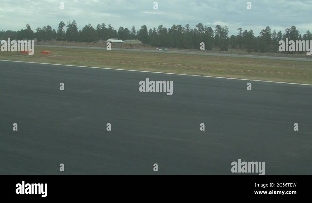 Airport forest Stock Videos & Footage - HD and 4K Video Clips - Alamy