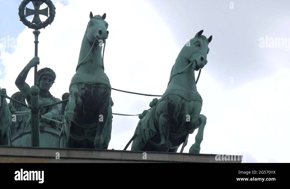 Rider statues Stock Videos & Footage - HD and 4K Video Clips - Alamy