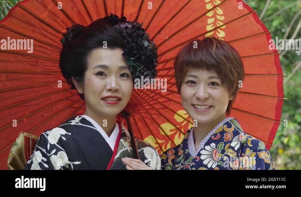 Traditional japanese women Stock Videos & Footage - HD and 4K Video ...
