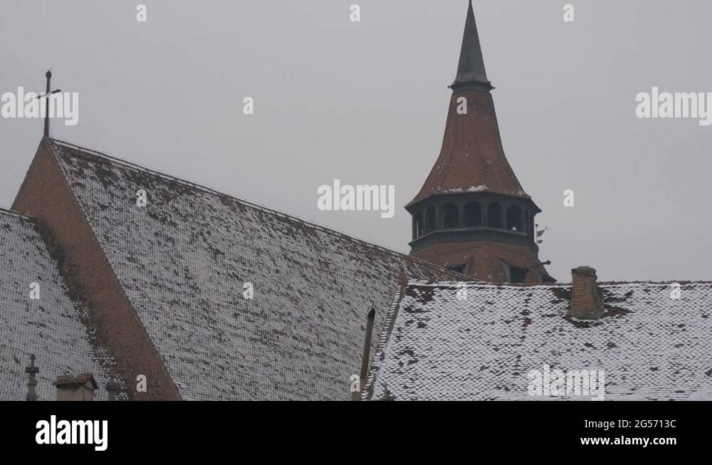 Snowy roof tiles Stock Videos & Footage - HD and 4K Video Clips - Alamy