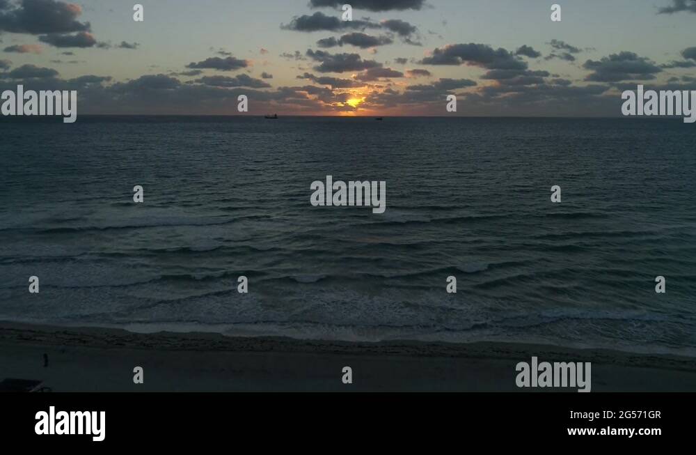 Ocean at dawn Stock Videos & Footage - HD and 4K Video Clips - Alamy