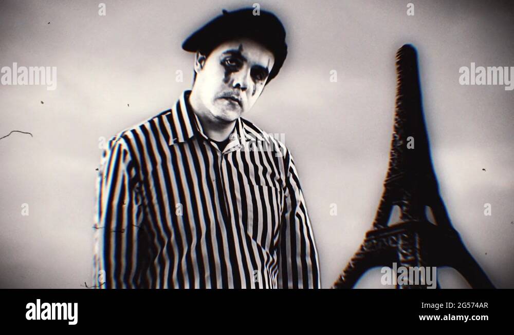 Mime artist paris france Stock Videos & Footage - HD and 4K Video Clips ...