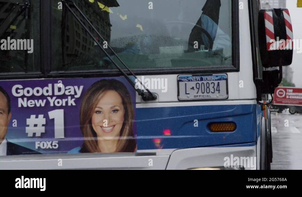 Nyc bus ad Stock Videos & Footage - HD and 4K Video Clips - Alamy