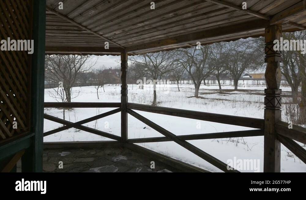 Winter pavilion Stock Videos & Footage - HD and 4K Video Clips - Alamy