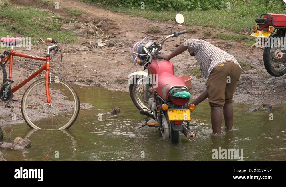 Man washing motorcycle Stock Videos & Footage - HD and 4K Video Clips ...