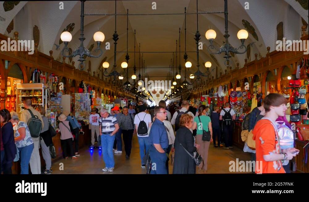 Krakow poland bazaar Stock Videos & Footage - HD and 4K Video Clips - Alamy