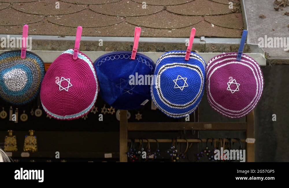 Crochet crochet Stock Videos & Footage - HD and 4K Video Clips - Alamy