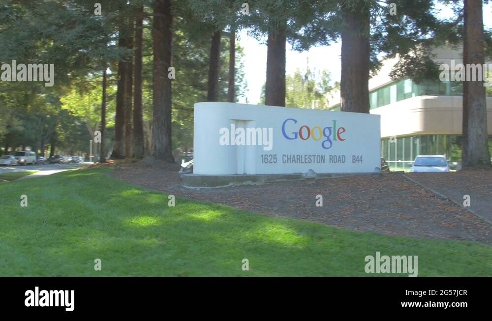 Google road sign Stock Videos & Footage - HD and 4K Video Clips - Alamy