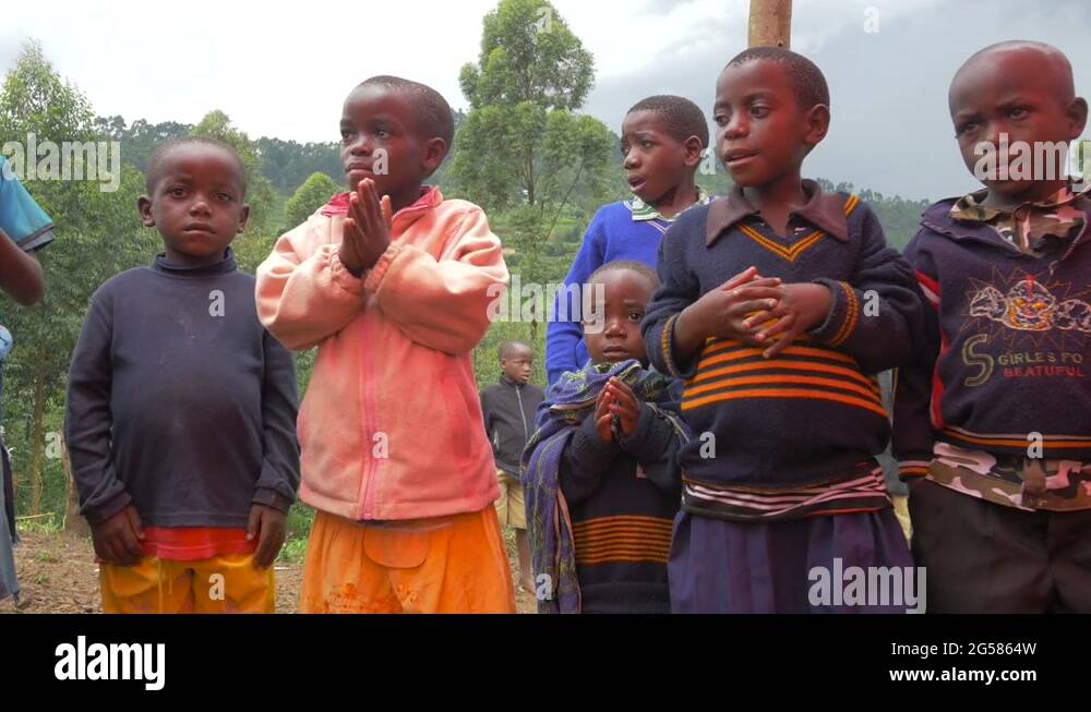 Clapping joy Stock Videos & Footage - HD and 4K Video Clips - Alamy