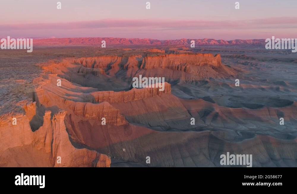 Layers of cliffs Stock Videos & Footage - HD and 4K Video Clips - Alamy