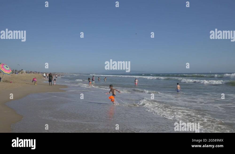 Kids playing in the ocean Stock Videos & Footage - HD and 4K Video ...