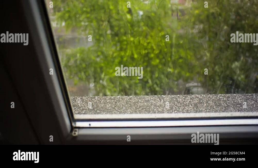 Wind rain window Stock Videos & Footage - HD and 4K Video Clips - Alamy