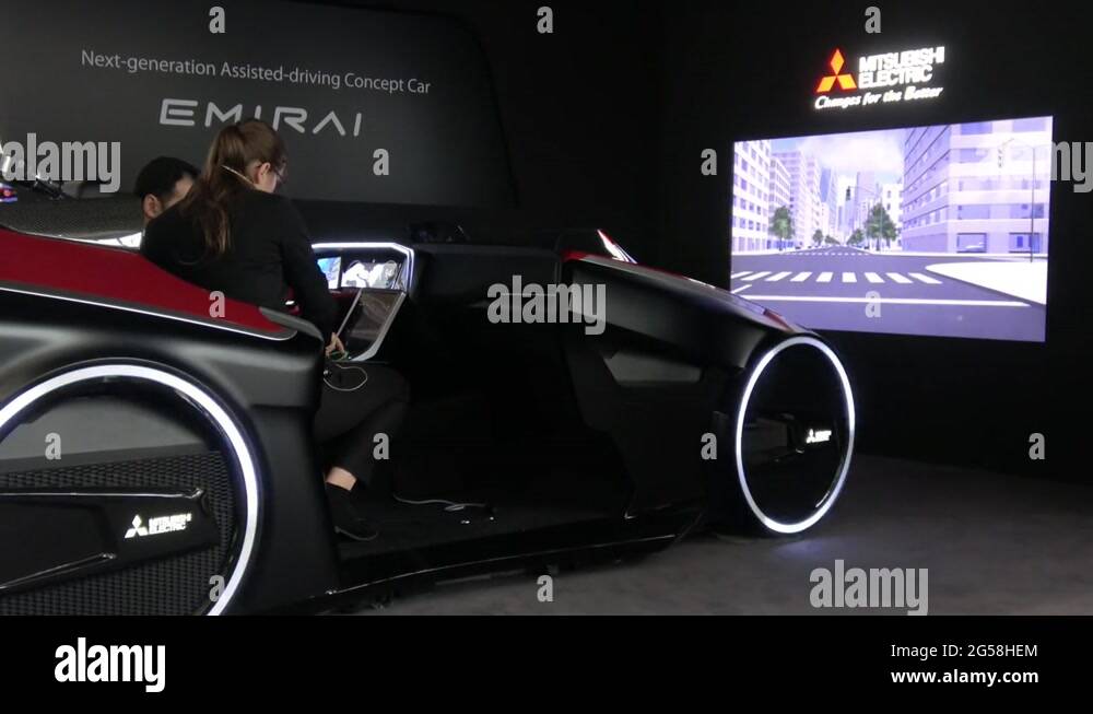 Assisted driving Stock Videos & Footage - HD and 4K Video Clips - Alamy