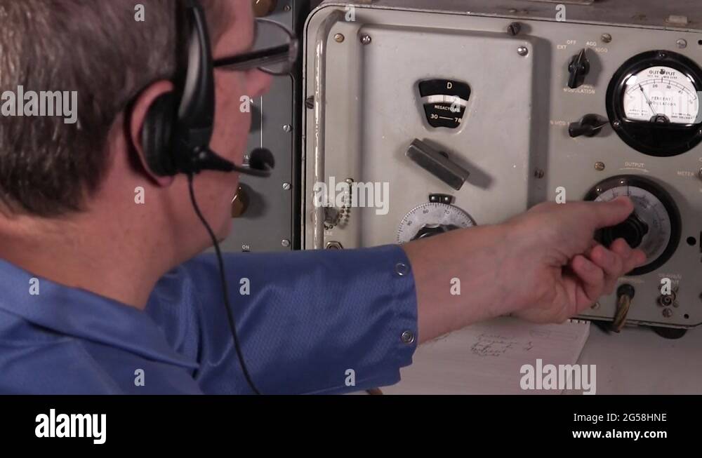 Ham radio operator Stock Videos & Footage - HD and 4K Video Clips - Alamy