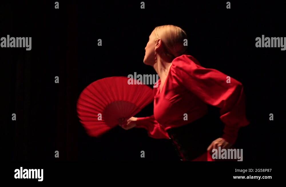 Flamenco red dancer Stock Videos & Footage - HD and 4K Video Clips - Alamy