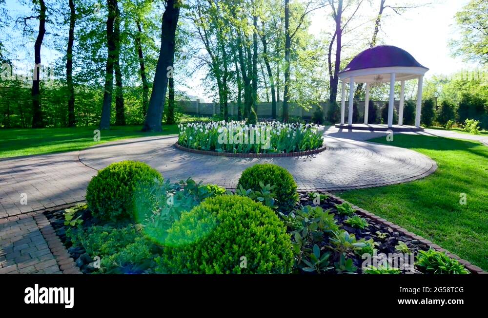 Shady Beds Stock Videos And Footage Hd And 4k Video Clips Alamy