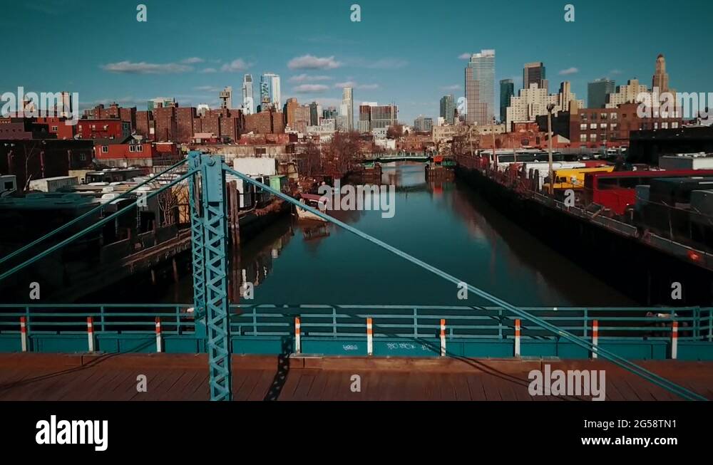 Gowanus canal Stock Videos & Footage - HD and 4K Video Clips - Alamy