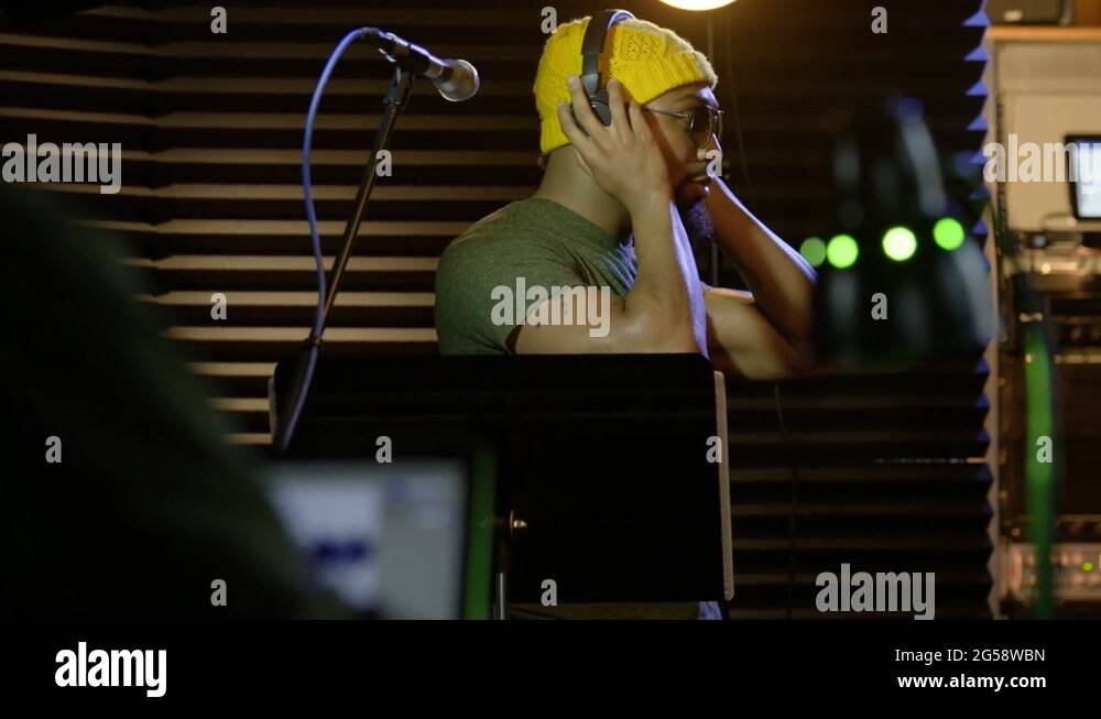 Sound booth Stock Videos & Footage - HD and 4K Video Clips - Alamy