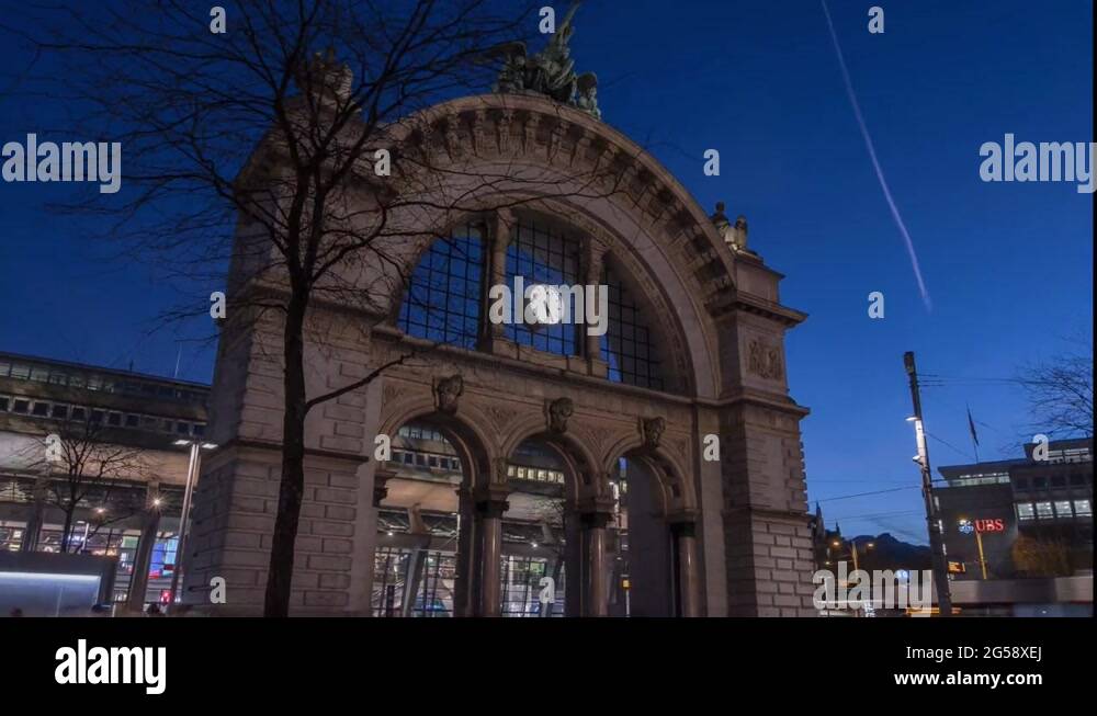 Torbogen Stock Videos & Footage - HD and 4K Video Clips - Alamy