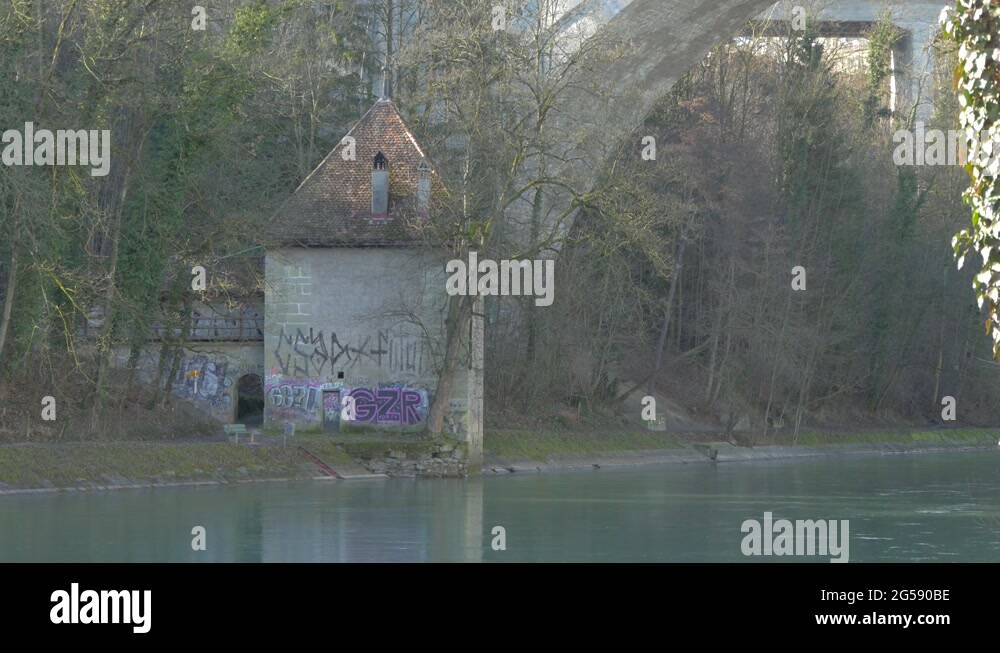 Very small building Stock Videos & Footage - HD and 4K Video Clips - Alamy