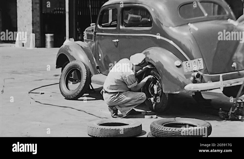 1930s auto repair Stock Videos & Footage - HD and 4K Video Clips - Alamy