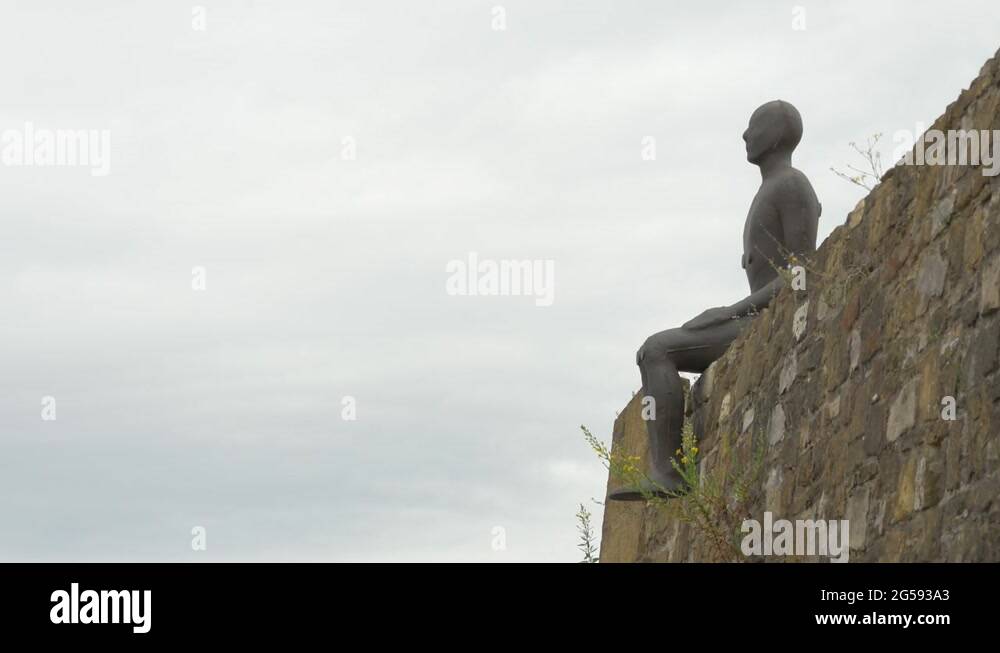 Human form sculpture Stock Videos & Footage - HD and 4K Video Clips - Alamy
