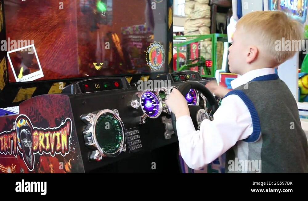 Kid video game Stock Videos & Footage - HD and 4K Video Clips - Alamy