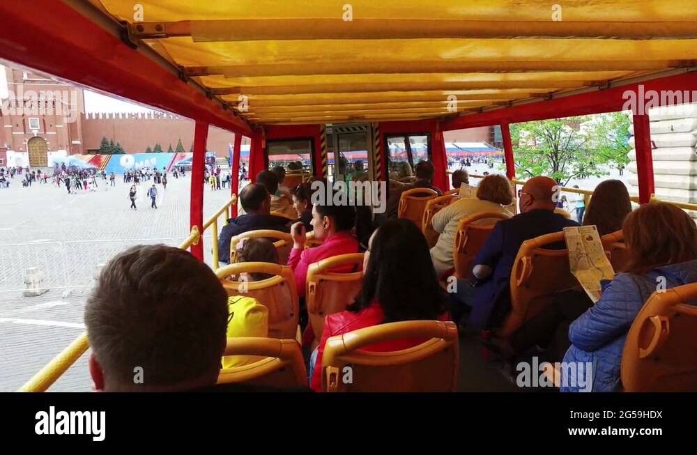 Bus trips Stock Videos & Footage - HD and 4K Video Clips - Alamy