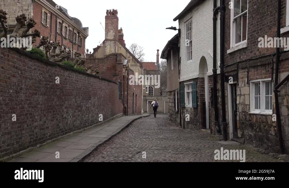 Old york road Stock Videos & Footage - HD and 4K Video Clips - Alamy