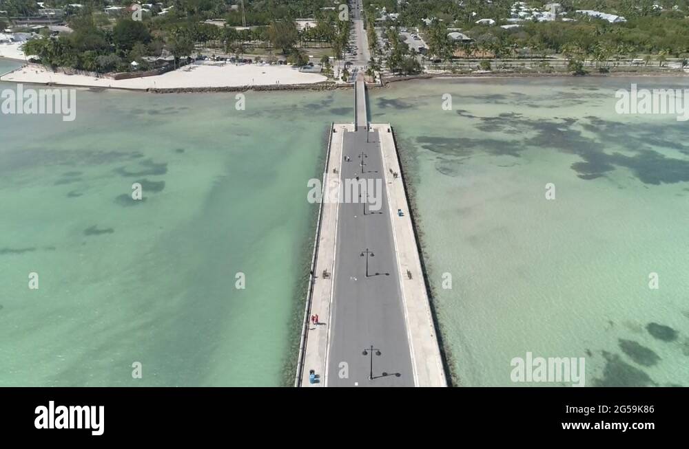 Ocean pontoon Stock Videos & Footage - HD and 4K Video Clips - Alamy
