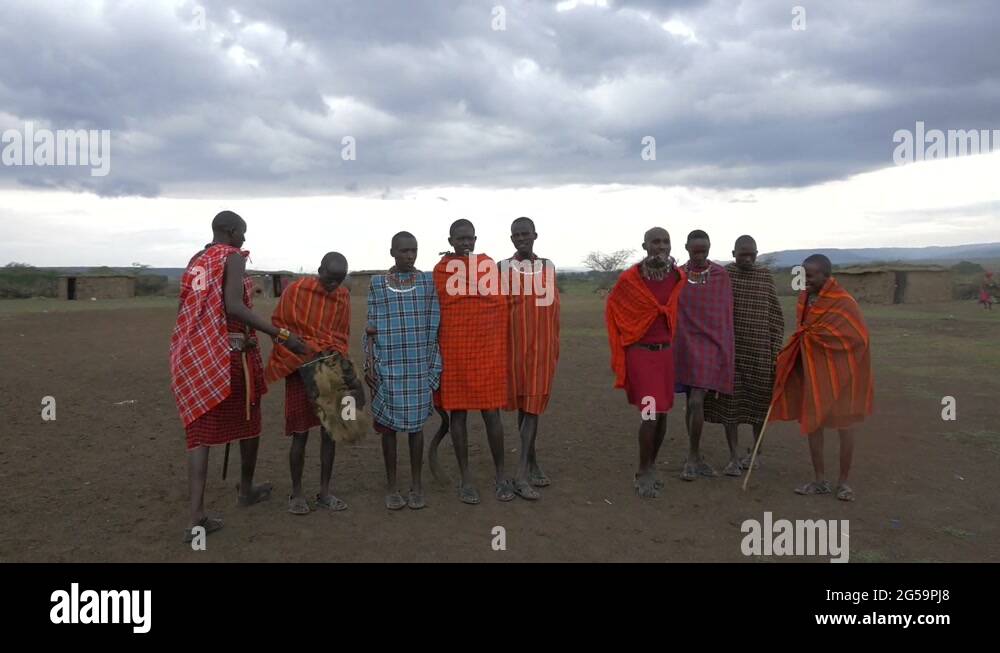 Traditional jumping Stock Videos & Footage - HD and 4K Video Clips - Alamy