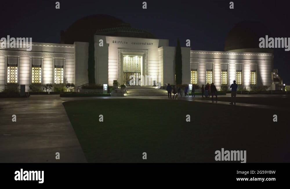 Griffith Observatory at night Stock Video Footage - Alamy