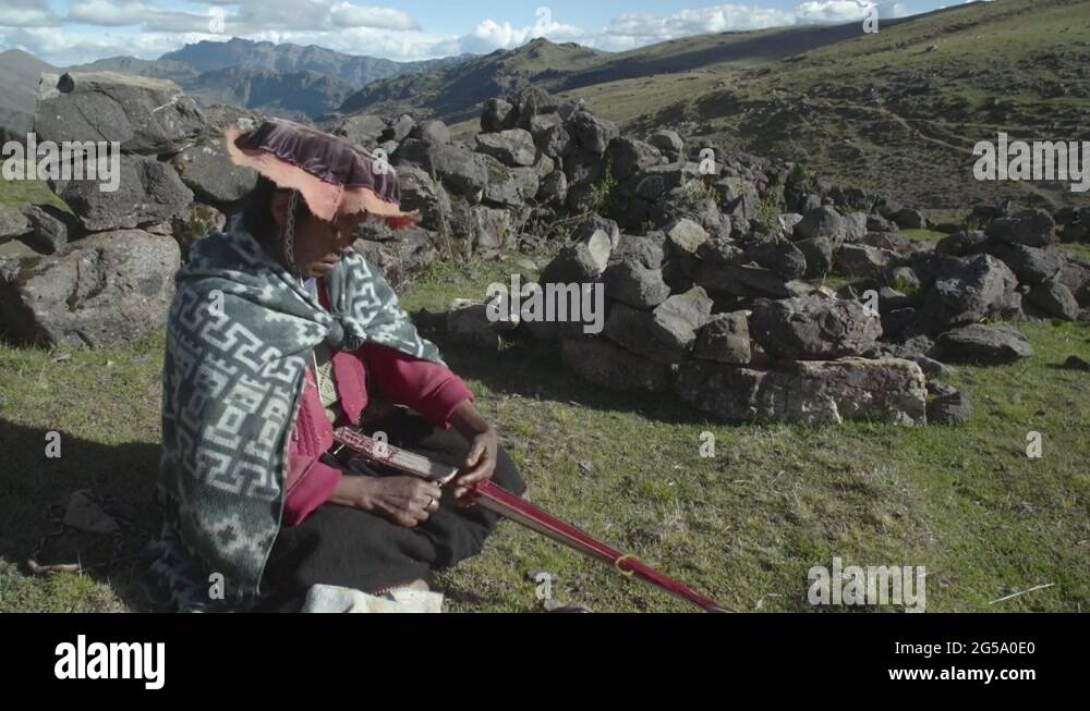 Native Incan woman weaving traditional clothing Stock Video Footage - Alamy