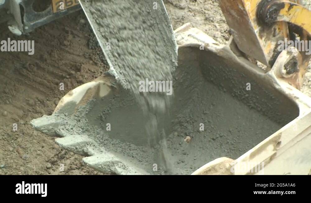 Cement scoop Stock Videos & Footage - HD and 4K Video Clips - Alamy