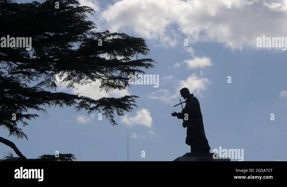 Priest statue Stock Videos & Footage - HD and 4K Video Clips - Alamy