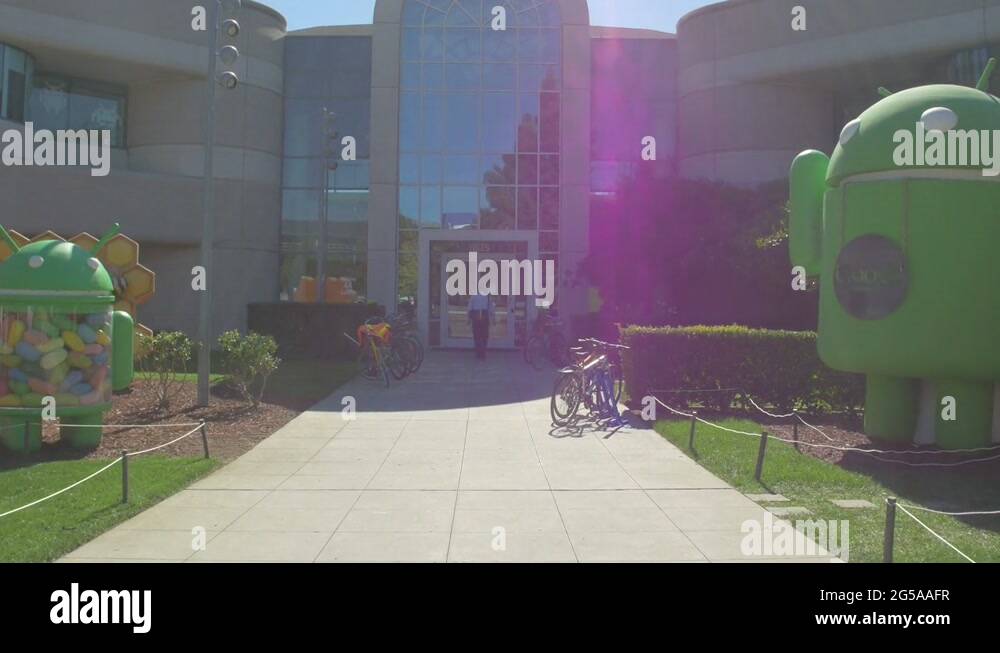 Google office Stock Videos & Footage - HD and 4K Video Clips - Alamy