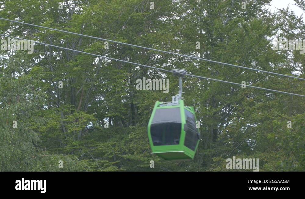 An aerial tramway Stock Videos & Footage - HD and 4K Video Clips - Alamy