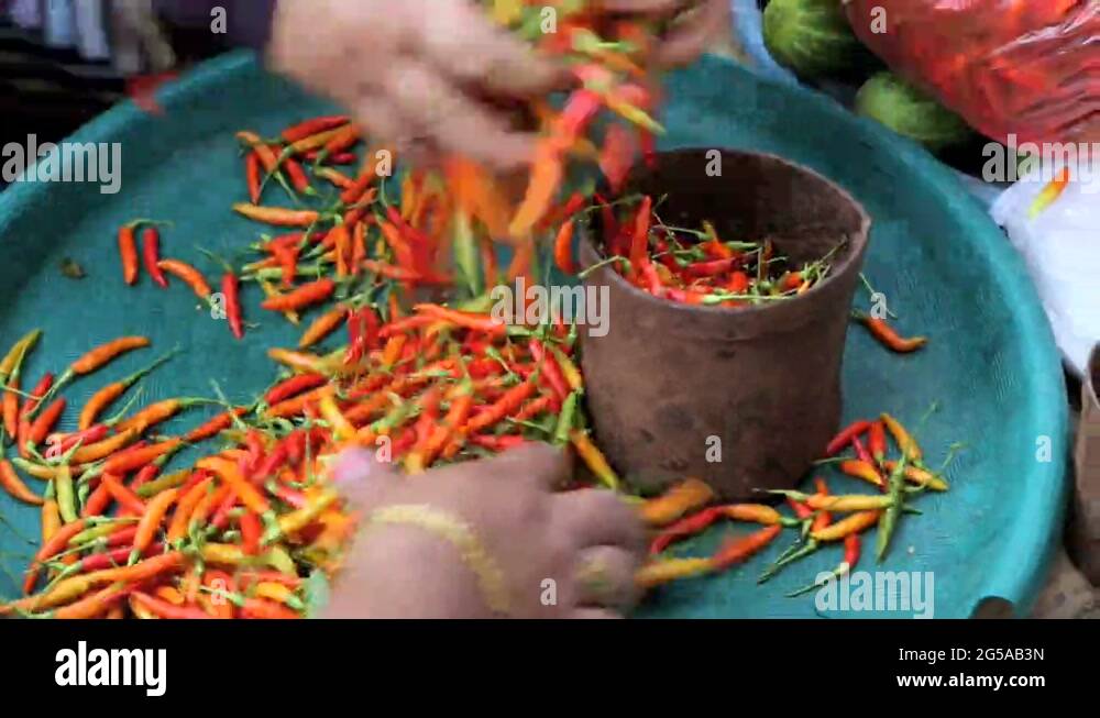 Red chili sold at the market Stock Videos & Footage - HD and 4K Video ...