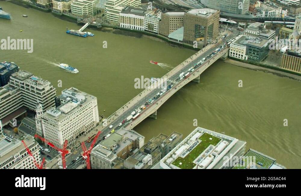 Thames pedestrian bridges Stock Videos & Footage - HD and 4K Video ...