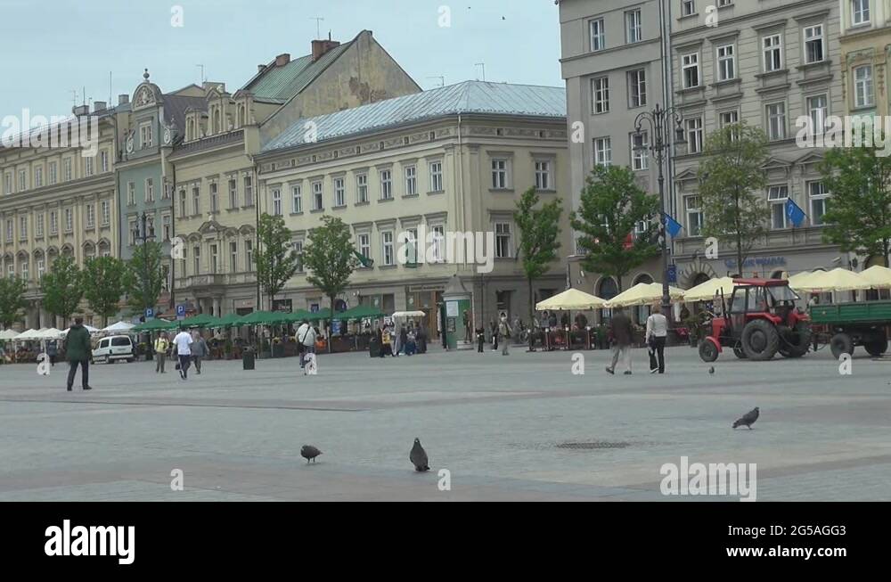 Krakow square clock castle Stock Videos & Footage - HD and 4K Video ...
