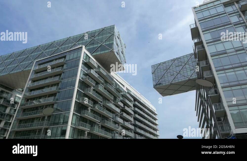 Toronto modern architecture Stock Videos & Footage - HD and 4K Video ...