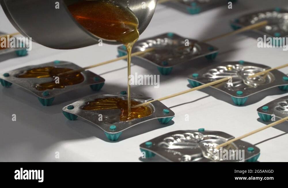 Candy rooster Stock Videos & Footage - HD and 4K Video Clips - Alamy