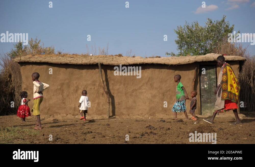 Masai women Stock Videos & Footage - HD and 4K Video Clips - Alamy