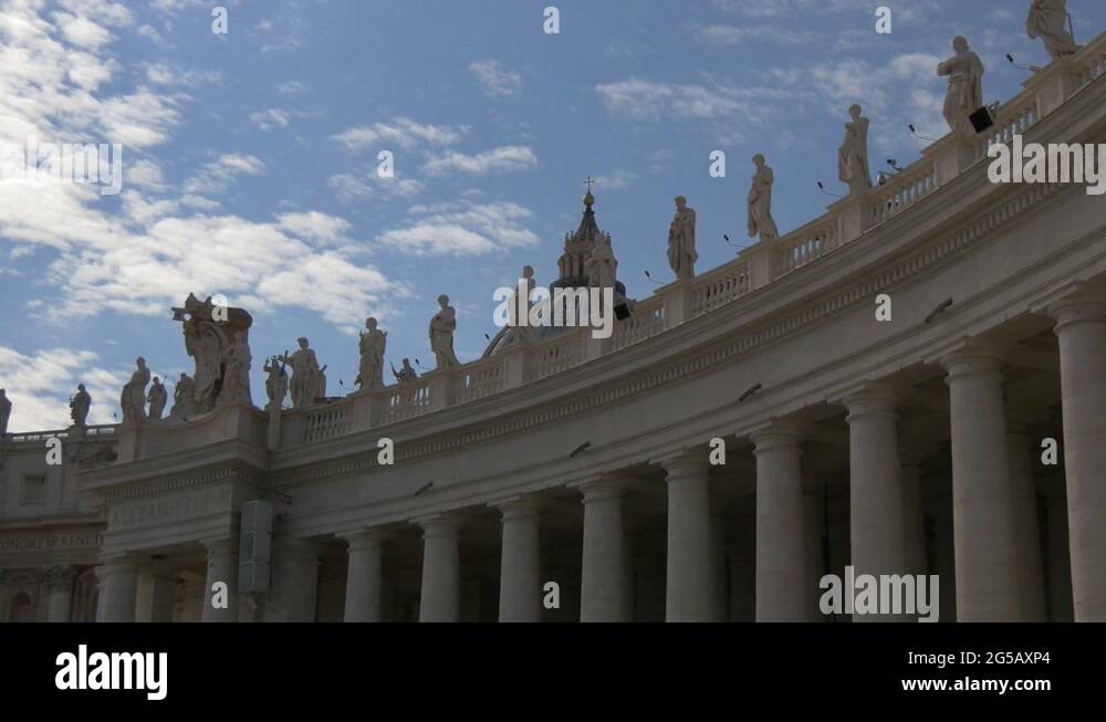 Colonnades in square Stock Videos & Footage - HD and 4K Video Clips - Alamy